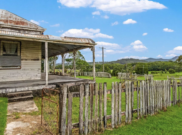 1902 historic homestead for sale - Queenslander Homes